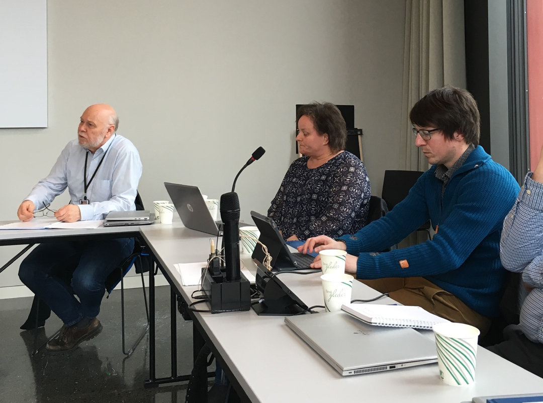 Hjelp! Vi skal spesialisere